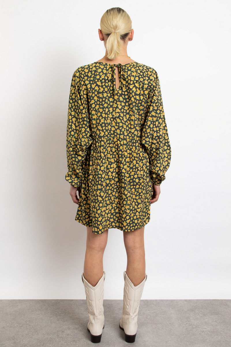 Alexis Sunflower Mini Smock Dress – Pink House Boutique